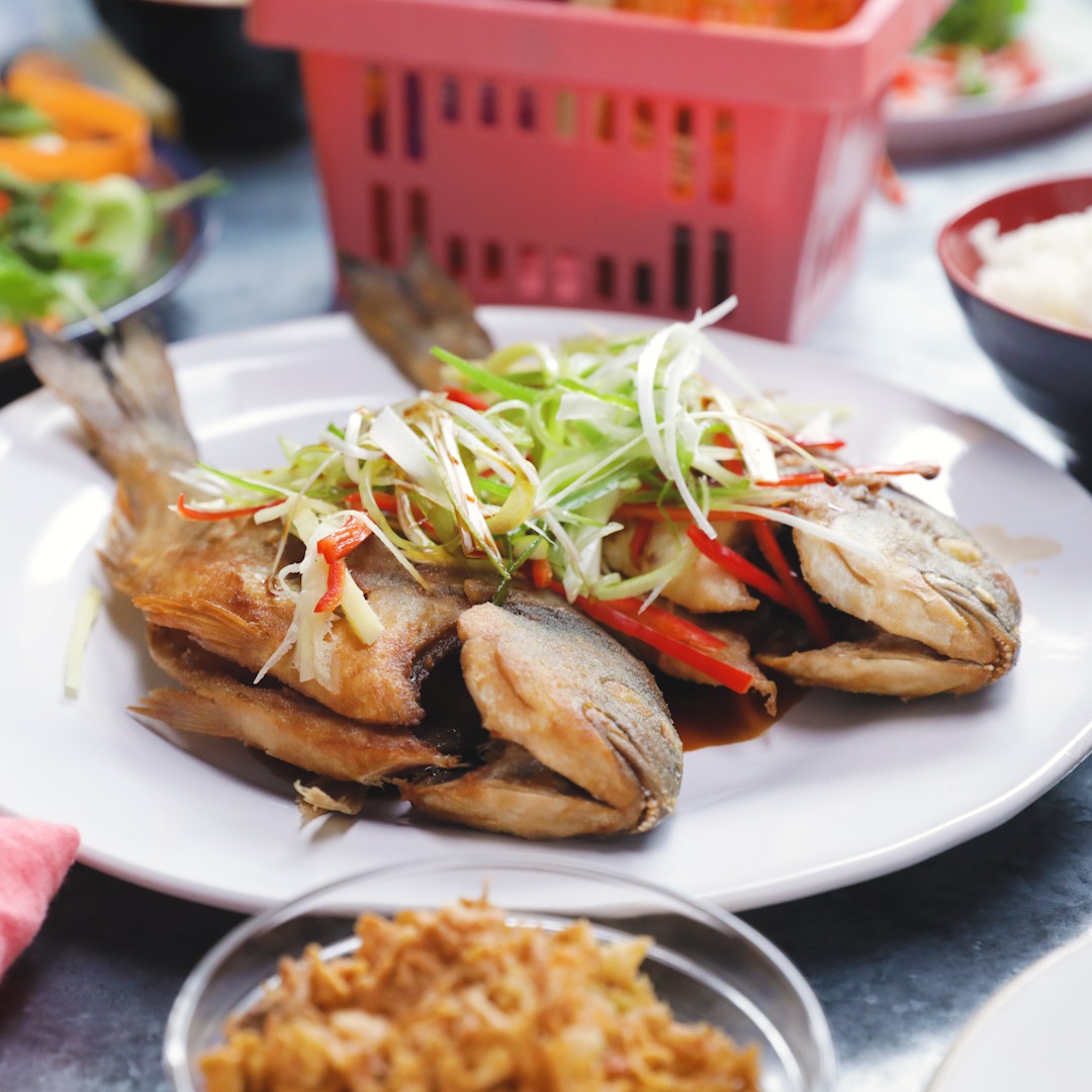 Thai Style Whole Fried Fish | Tastemade