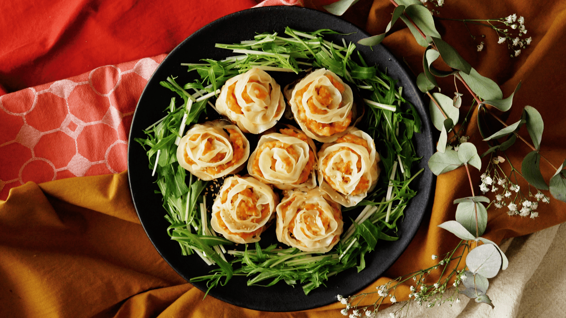 Shrimp and Chicken Rose-Shaped Dumplings | Tastemade