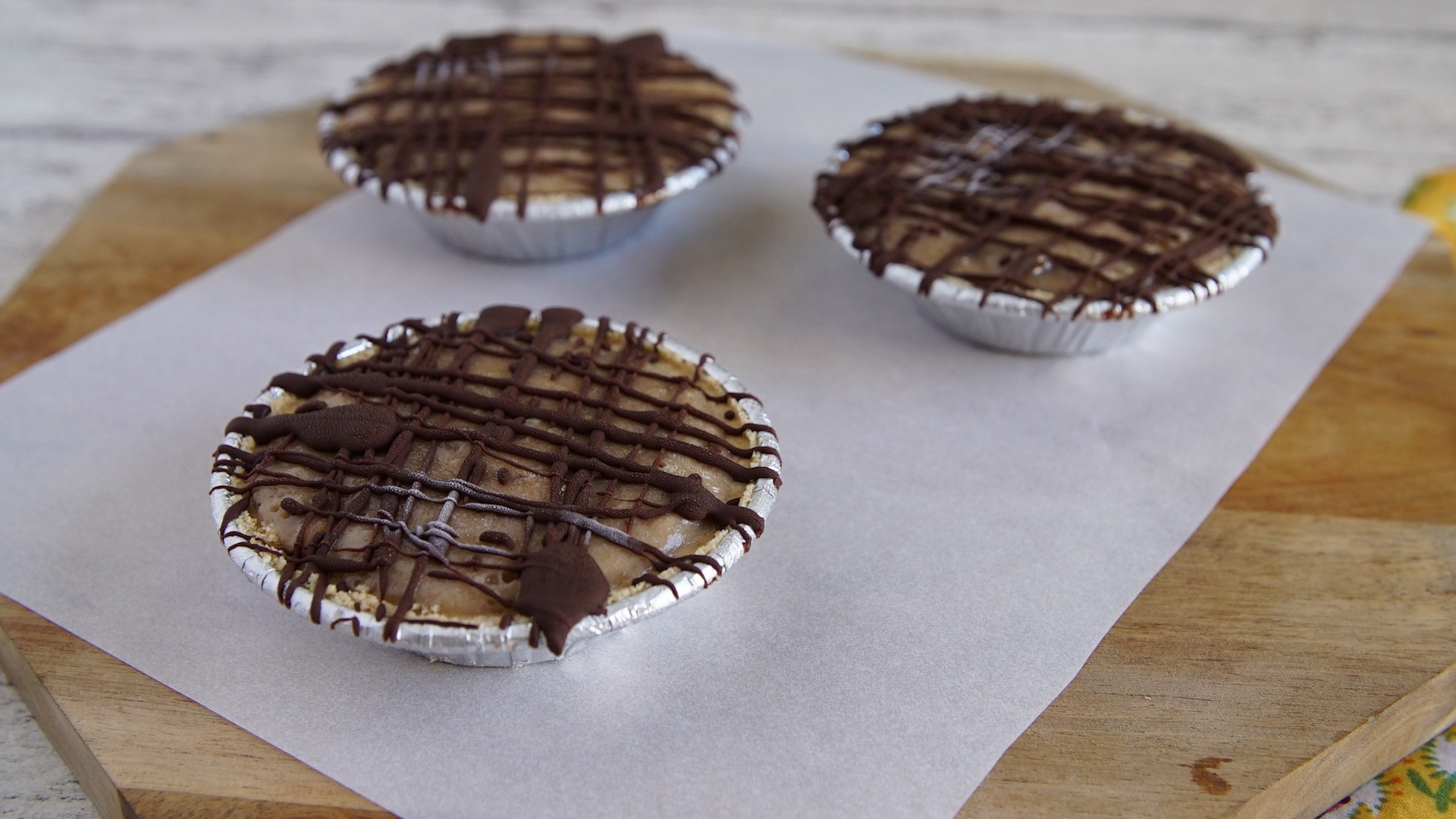 Chocolate-Banana Mini Pies | Tastemade