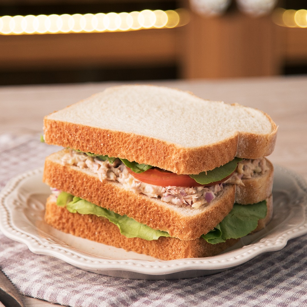 Super Tuna Sandwich In 1 Minute! | Tastemade