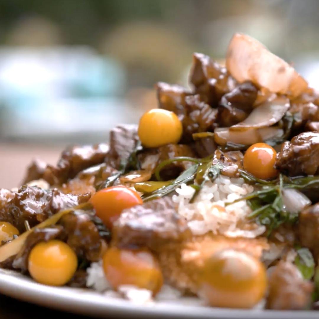 Shaken Beef With Crispy Rice | Tastemade