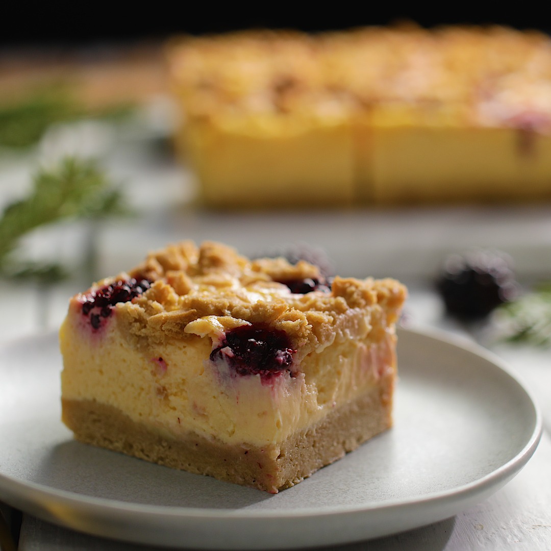 Winter Fruit Crumble Cheesecake | Tastemade