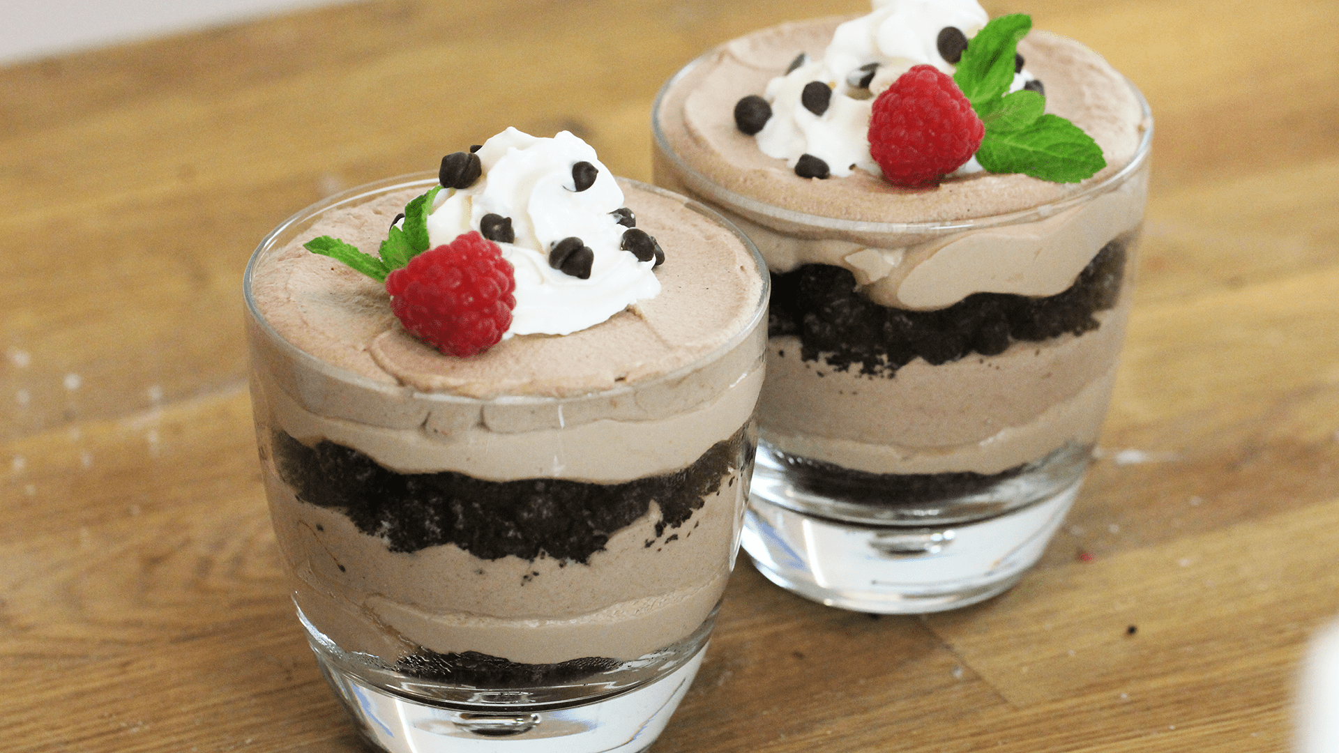 Mini Baileys No-Bake Cheesecakes | Tastemade