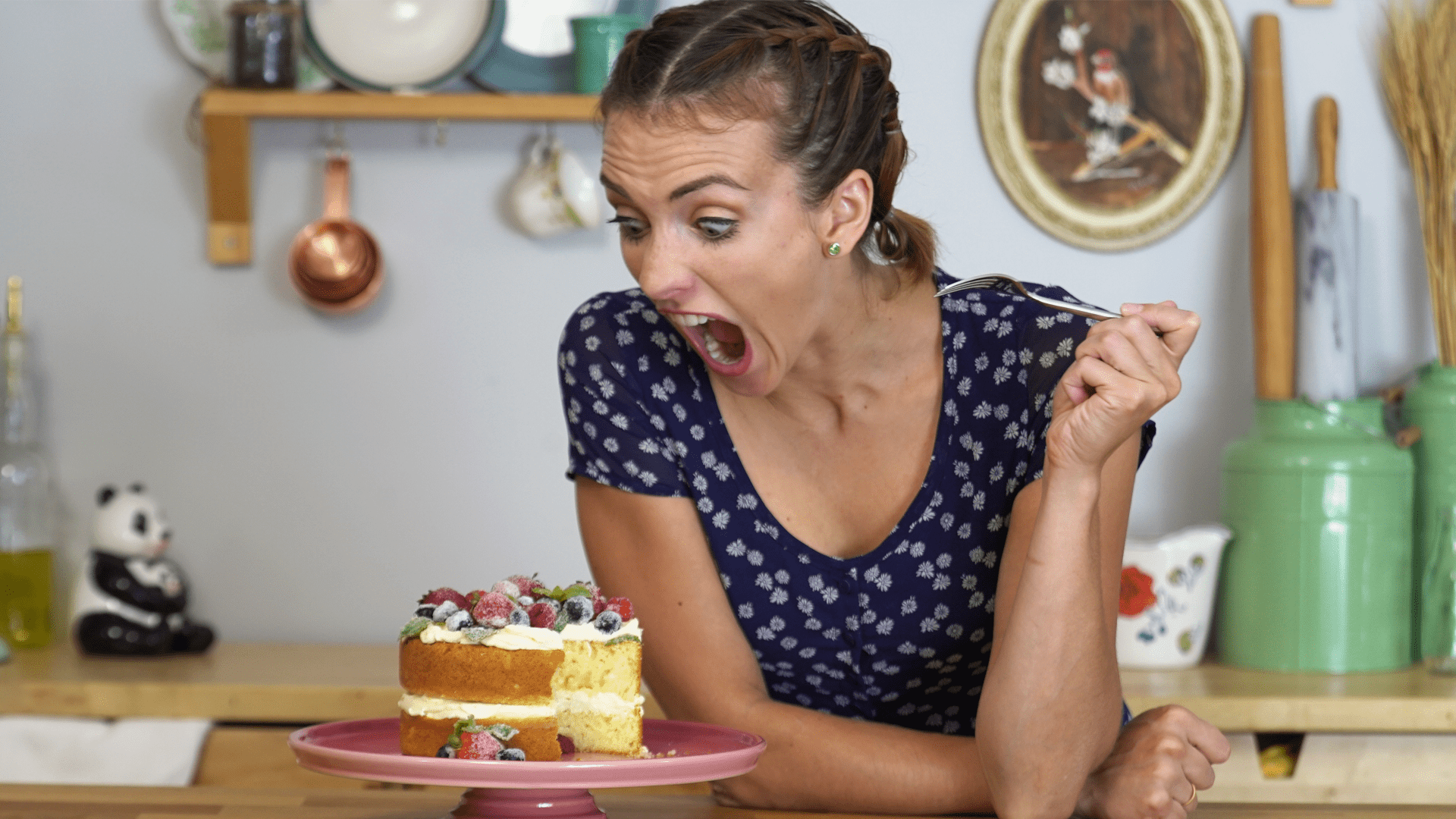 Mini naked cakes | Tastemade