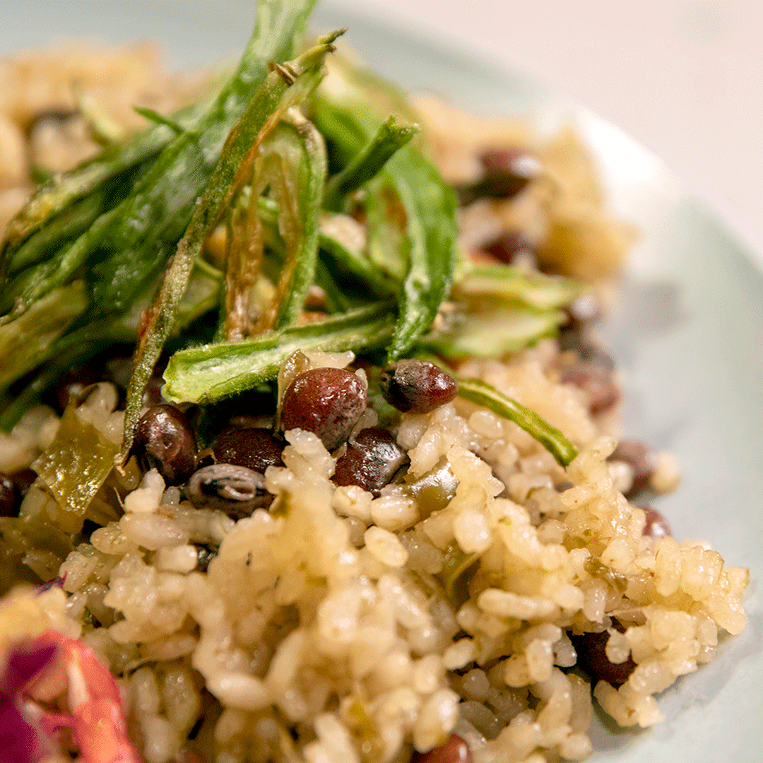 Pigeon Peas and Rice with Grated Tomato and Fried Okra | Tastemade