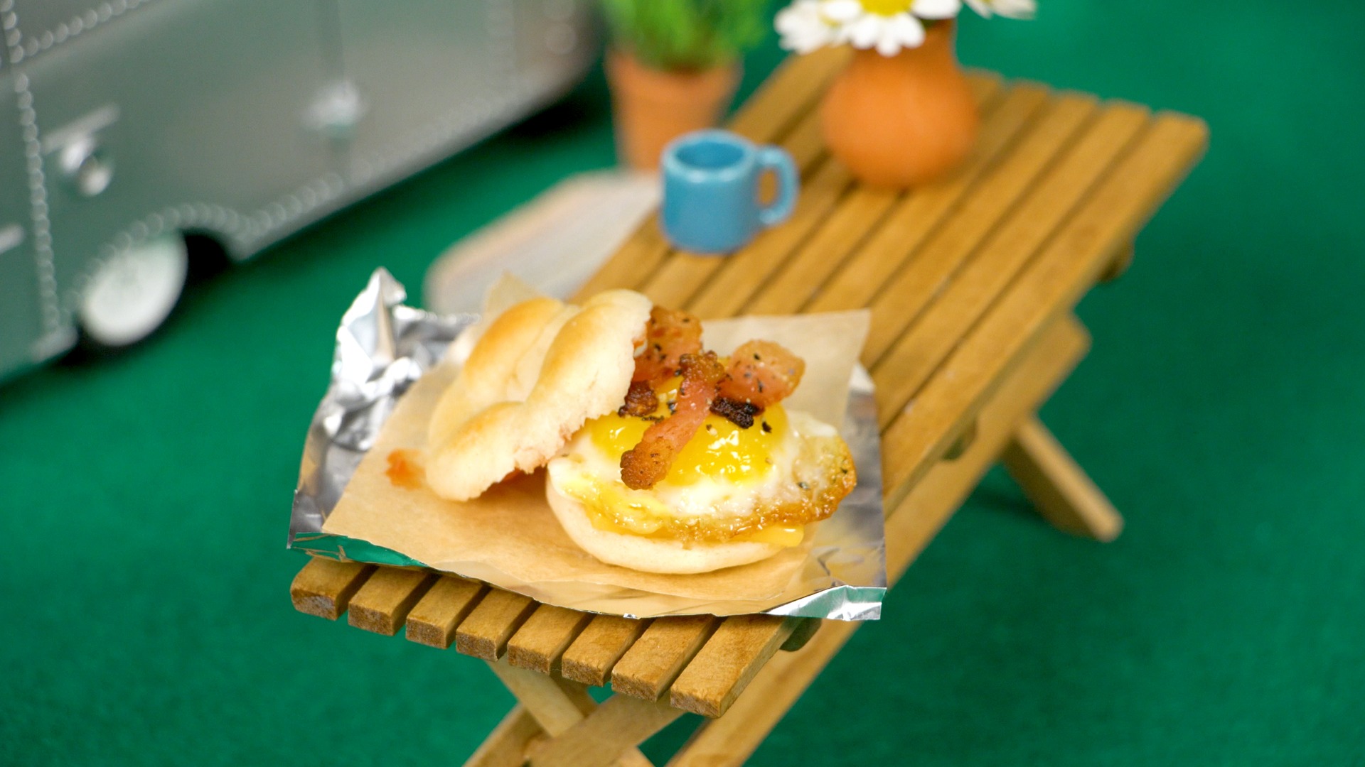 Tiny Bodega Breakfast Sandwich | Tastemade