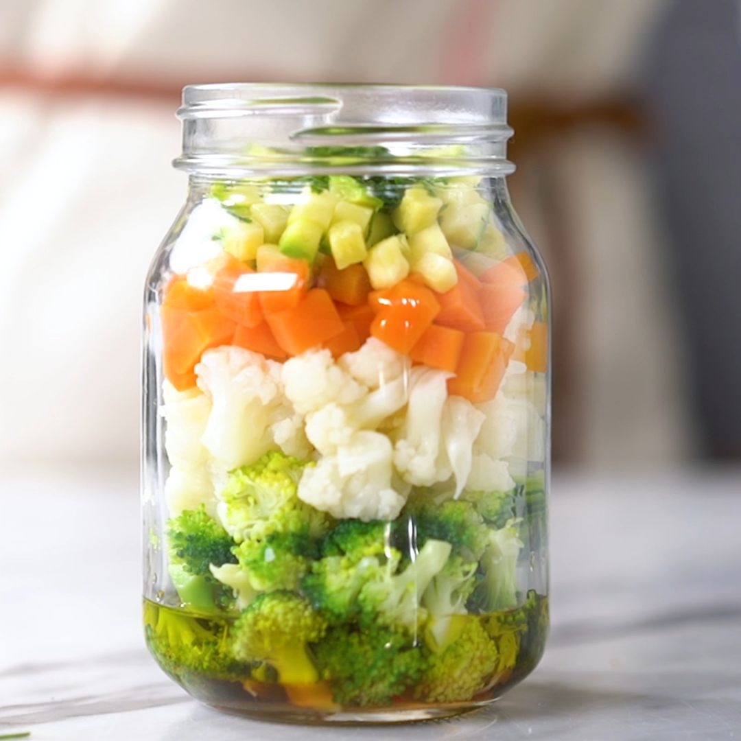 Veggie-Packed Mason Jar Lunch | Tastemade
