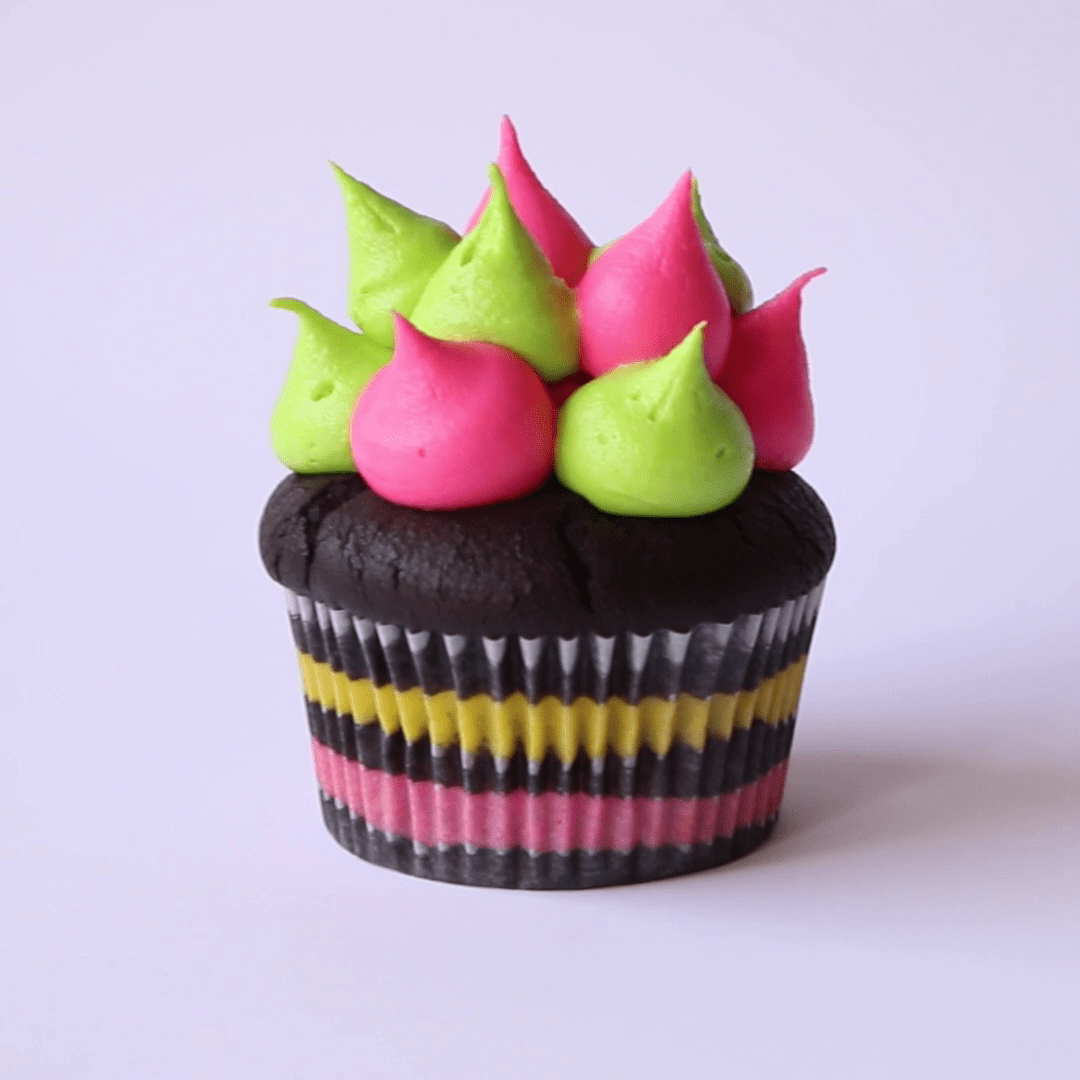 '80s Glam Cakes | Tastemade