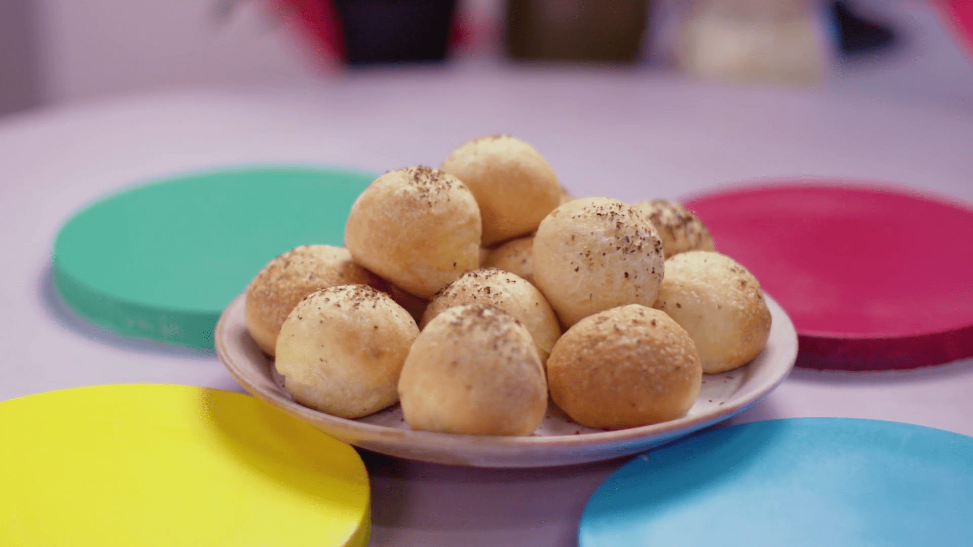 Bite-Size Pizza Balls | Tastemade