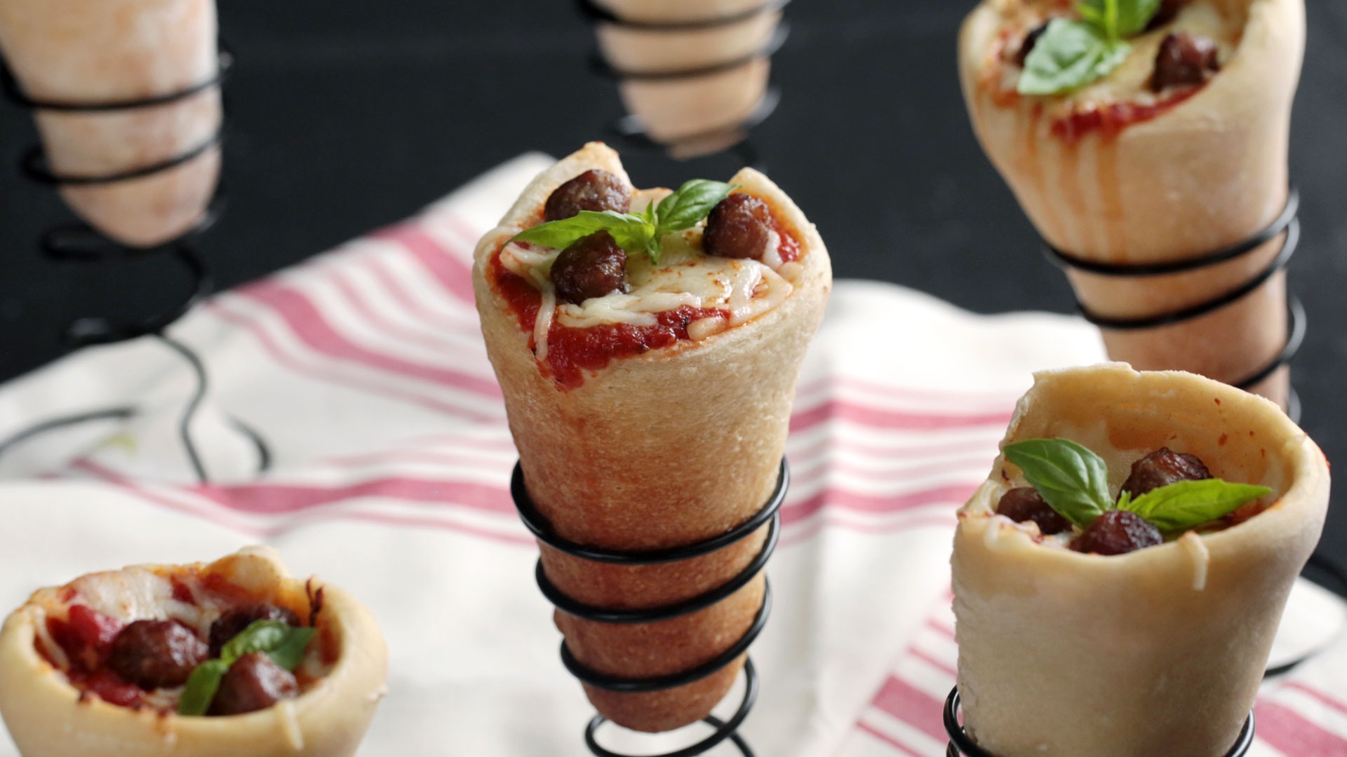 Sausage Pizza Cone | Tastemade