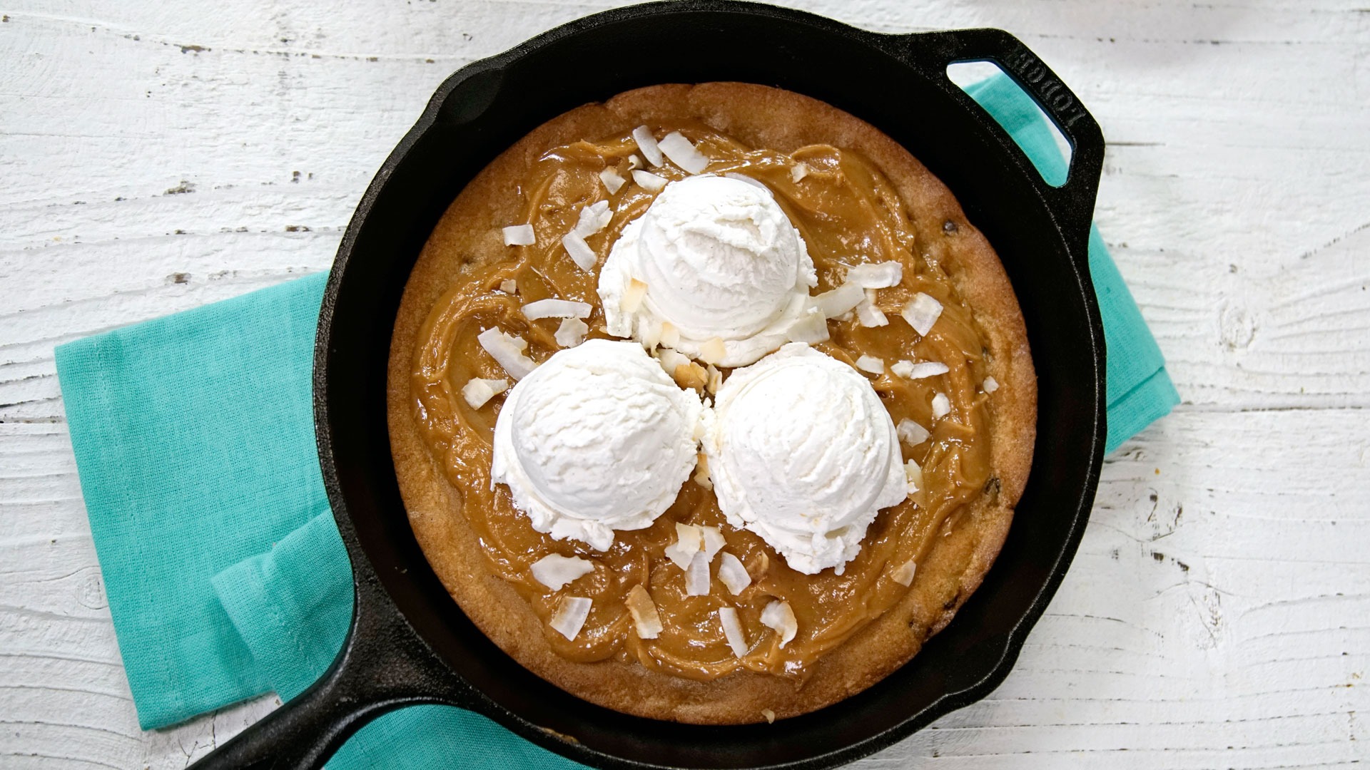 Loaded Skillet Cookie | Tastemade