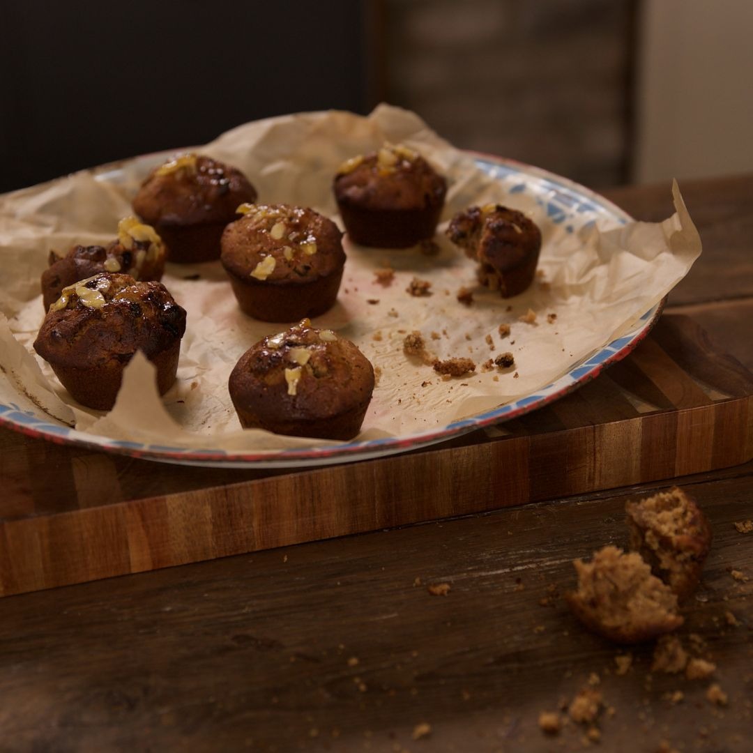 Shakespeare Fruit Cakes | Tastemade
