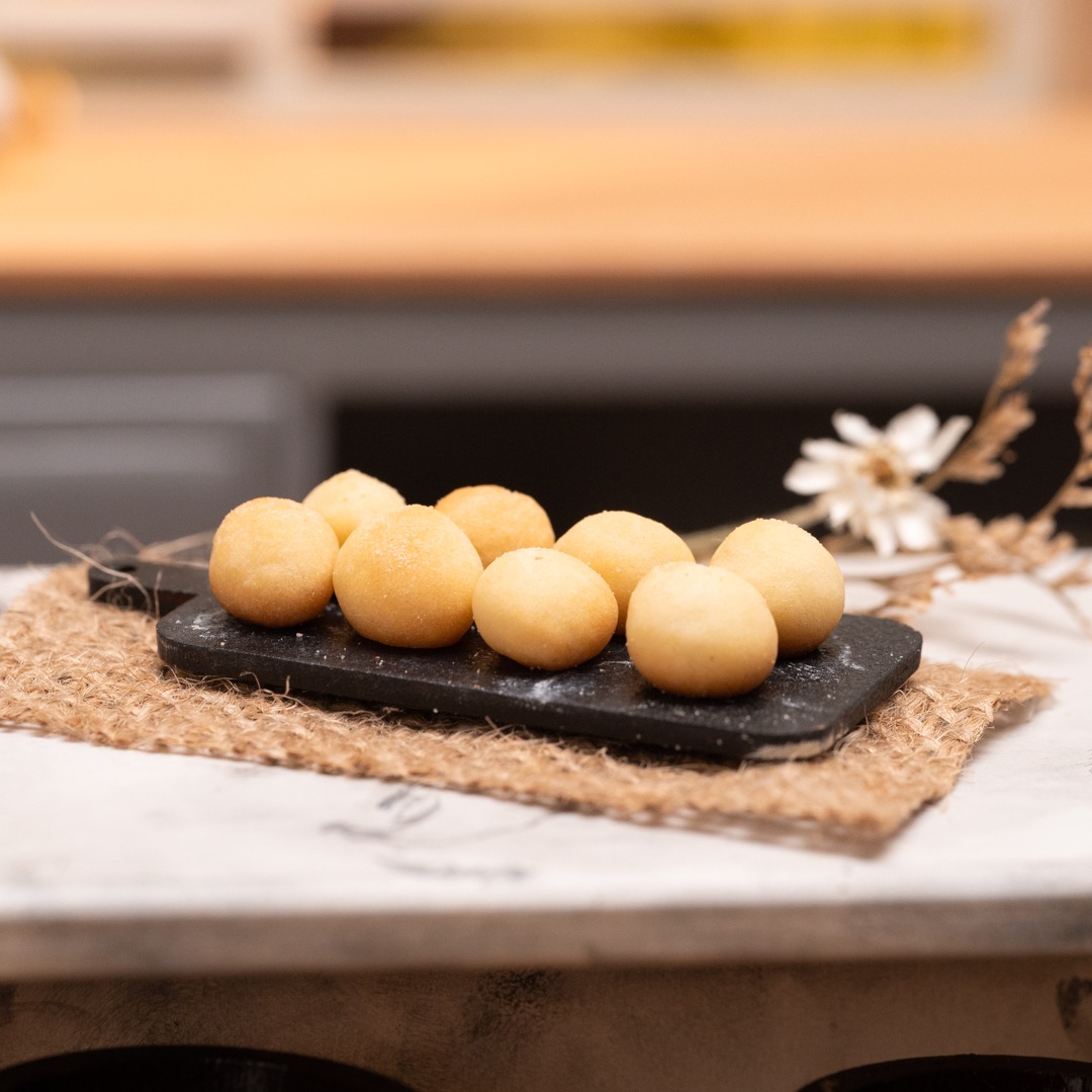 Tiny Pandesal | Tastemade