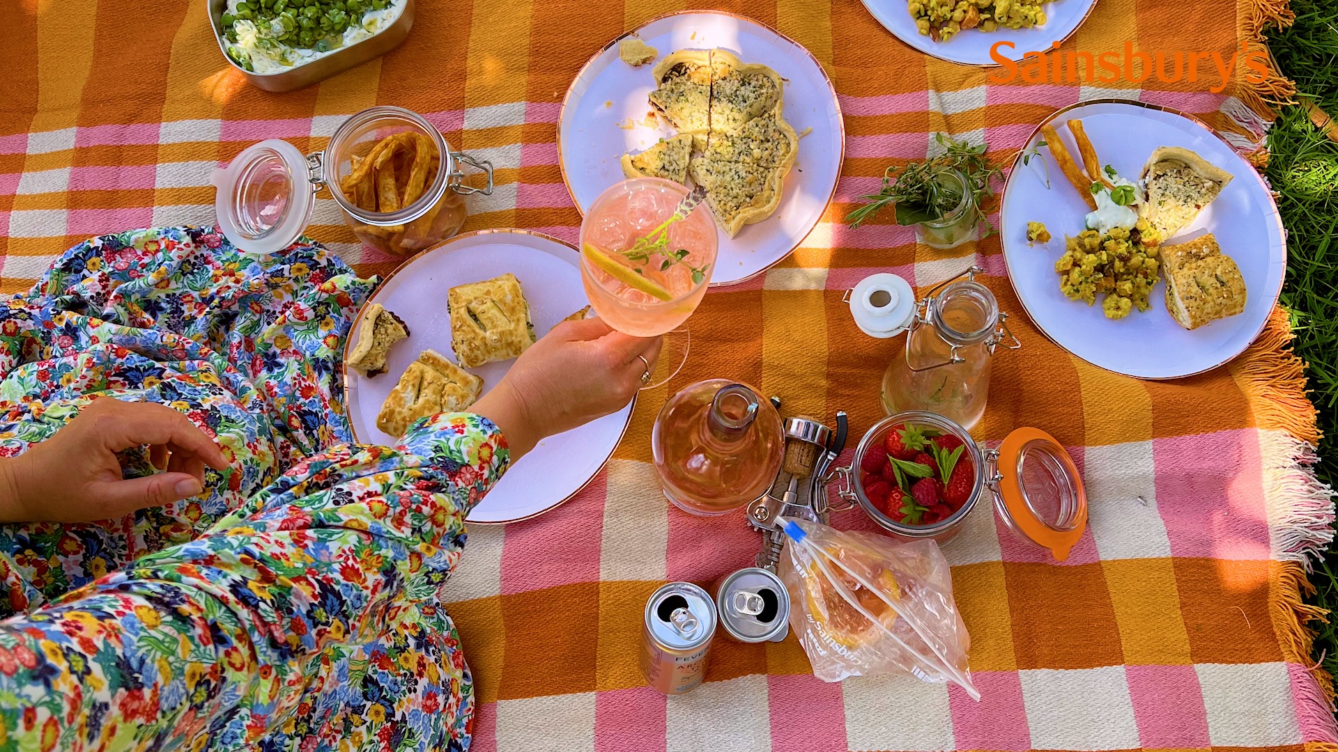 Rosie Birkett Picnic Hacks | Tastemade
