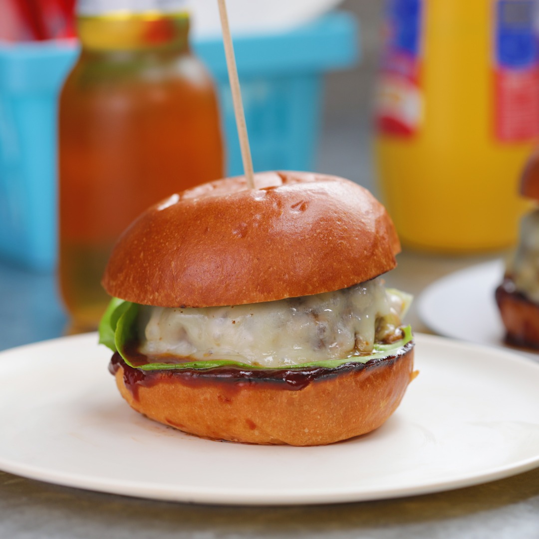 Coffee Rubbed Burgers | Tastemade