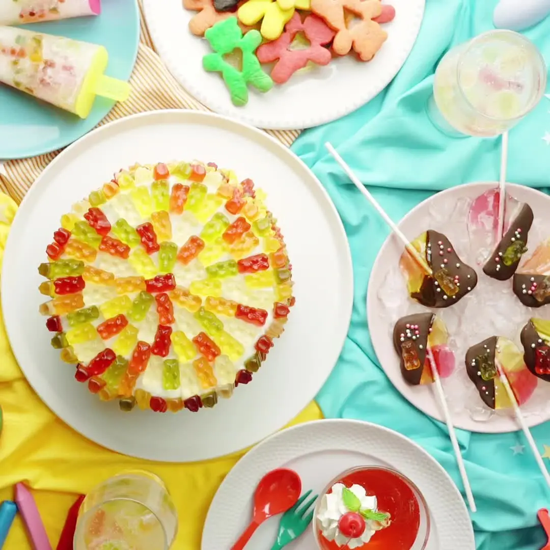 Gummy Bear Decoration Ideas | Shelly Lighting