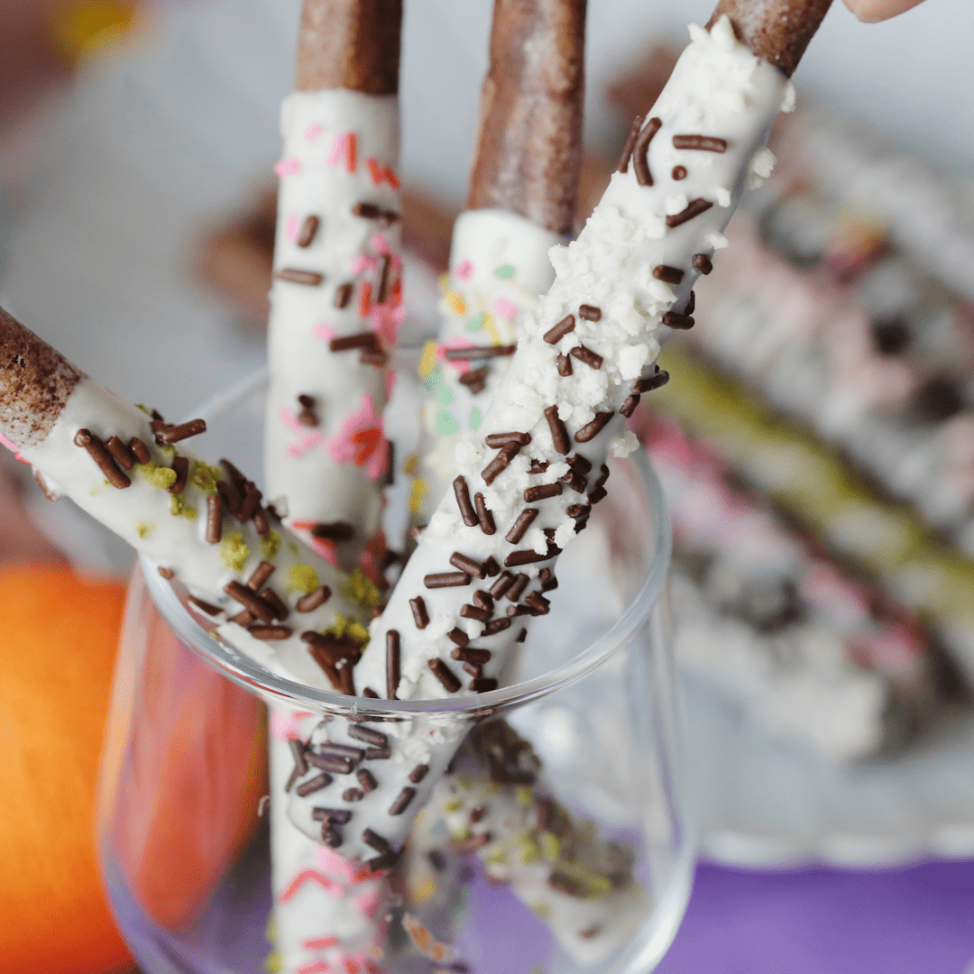 Chocolate Spring Roll Sticks | Tastemade