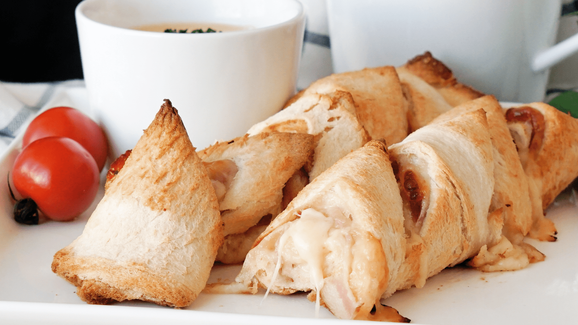 Easy Pull-Apart Epi Bread | Tastemade