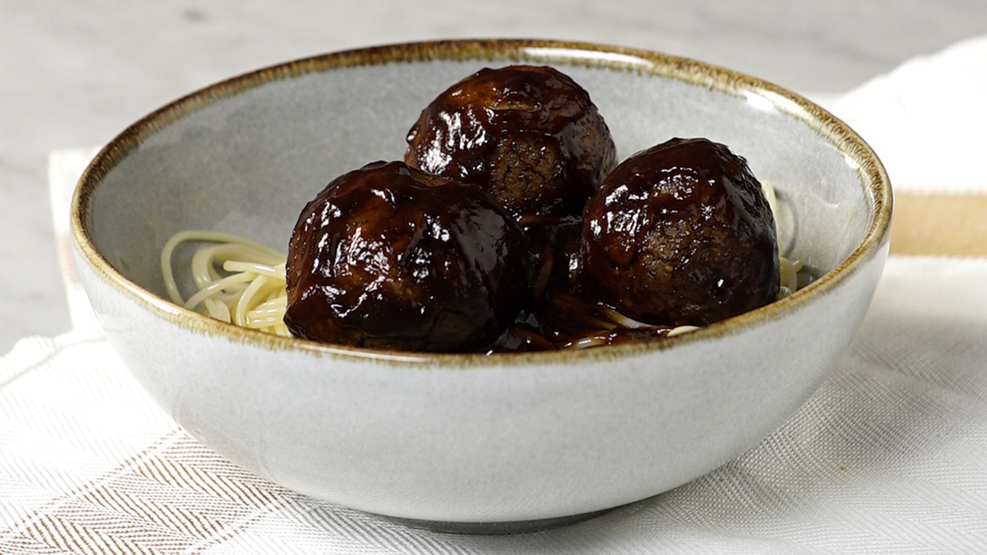 Lentil Meatballs | Tastemade