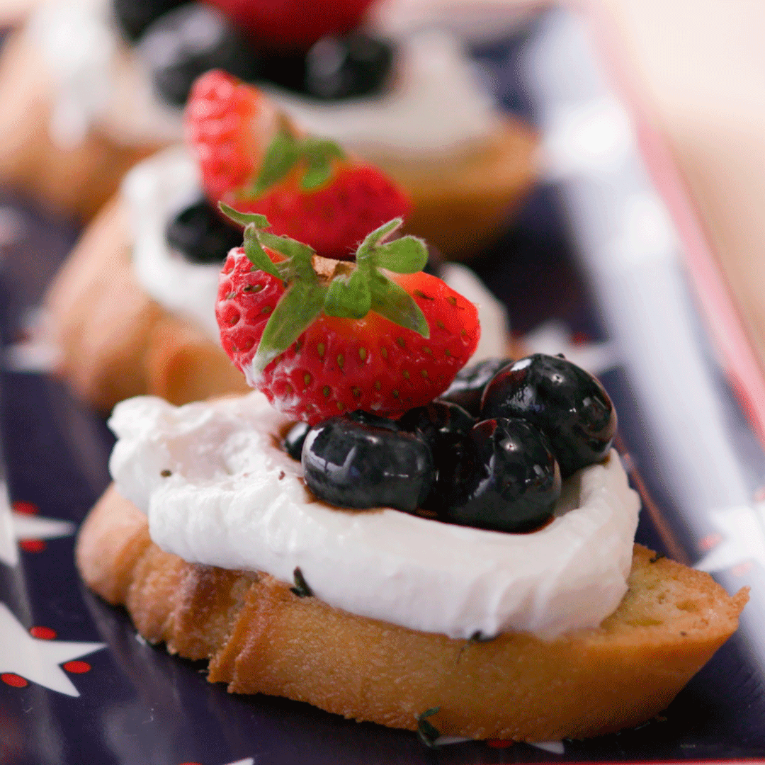 Blueberry Goat Cheese with Sliced Strawberry Crostini | Tastemade