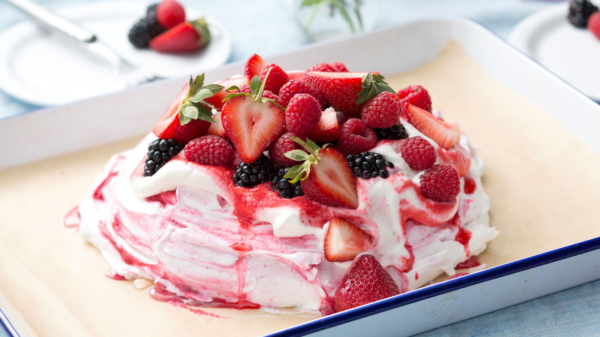 Berry Swirl Pavlova | Tastemade