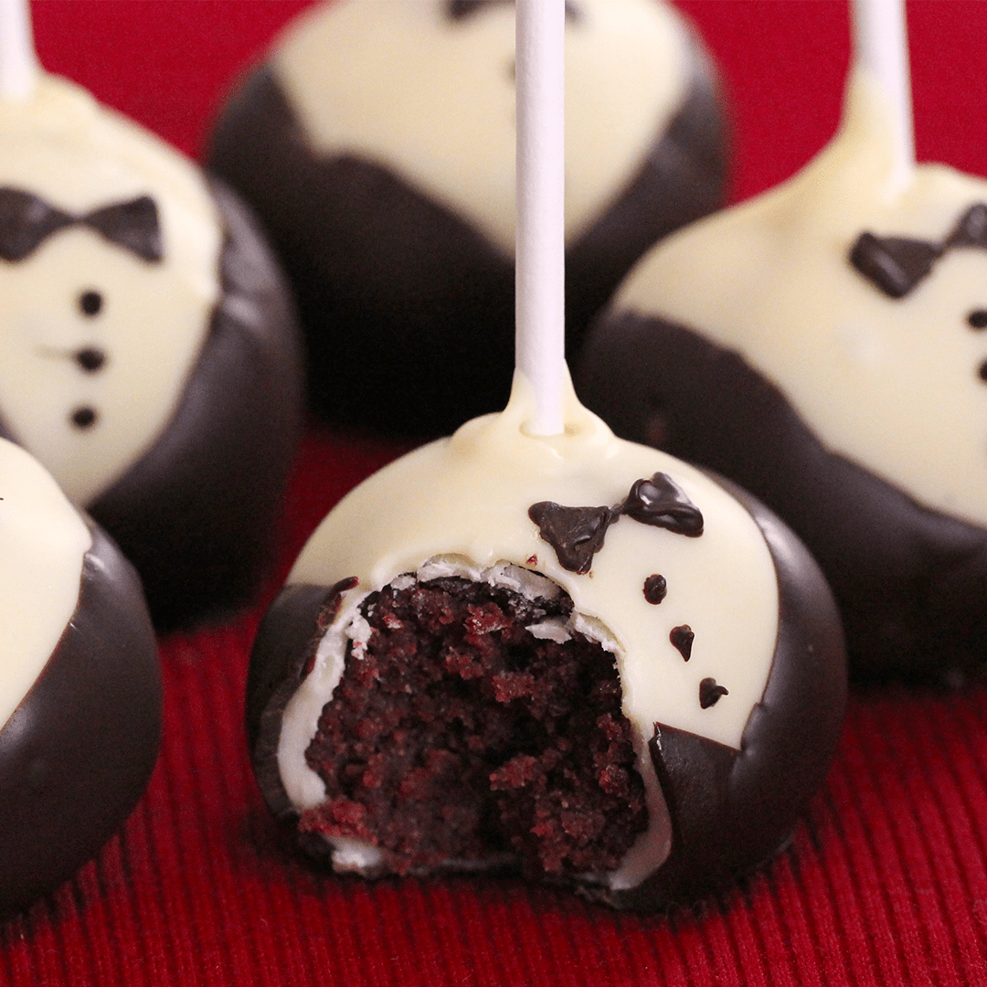 Tuxedo Cake Pops | Tastemade