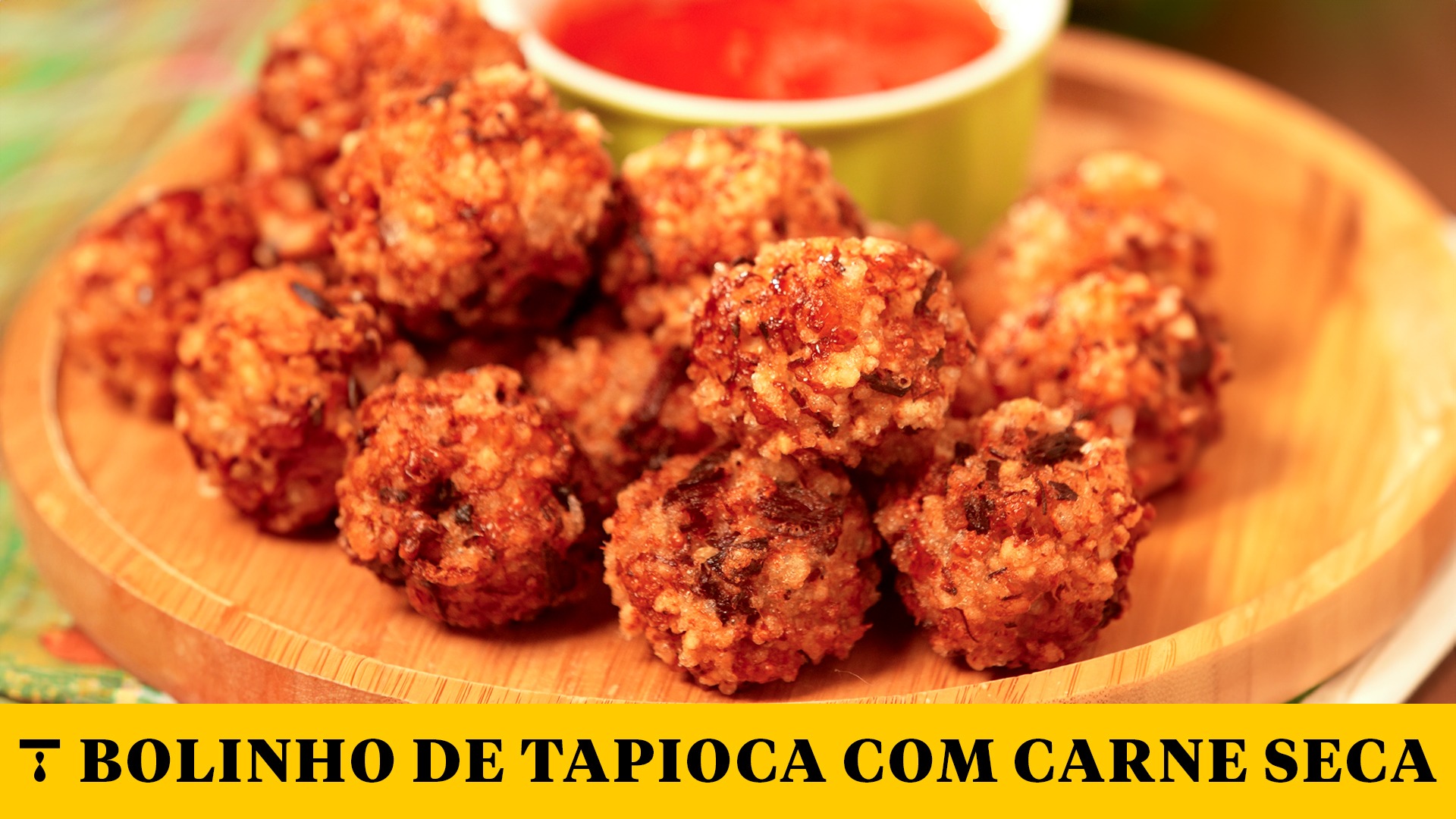 Bolinho de Tapioca com Carne Seca Crocante e Cremoso - Receitas Práticas