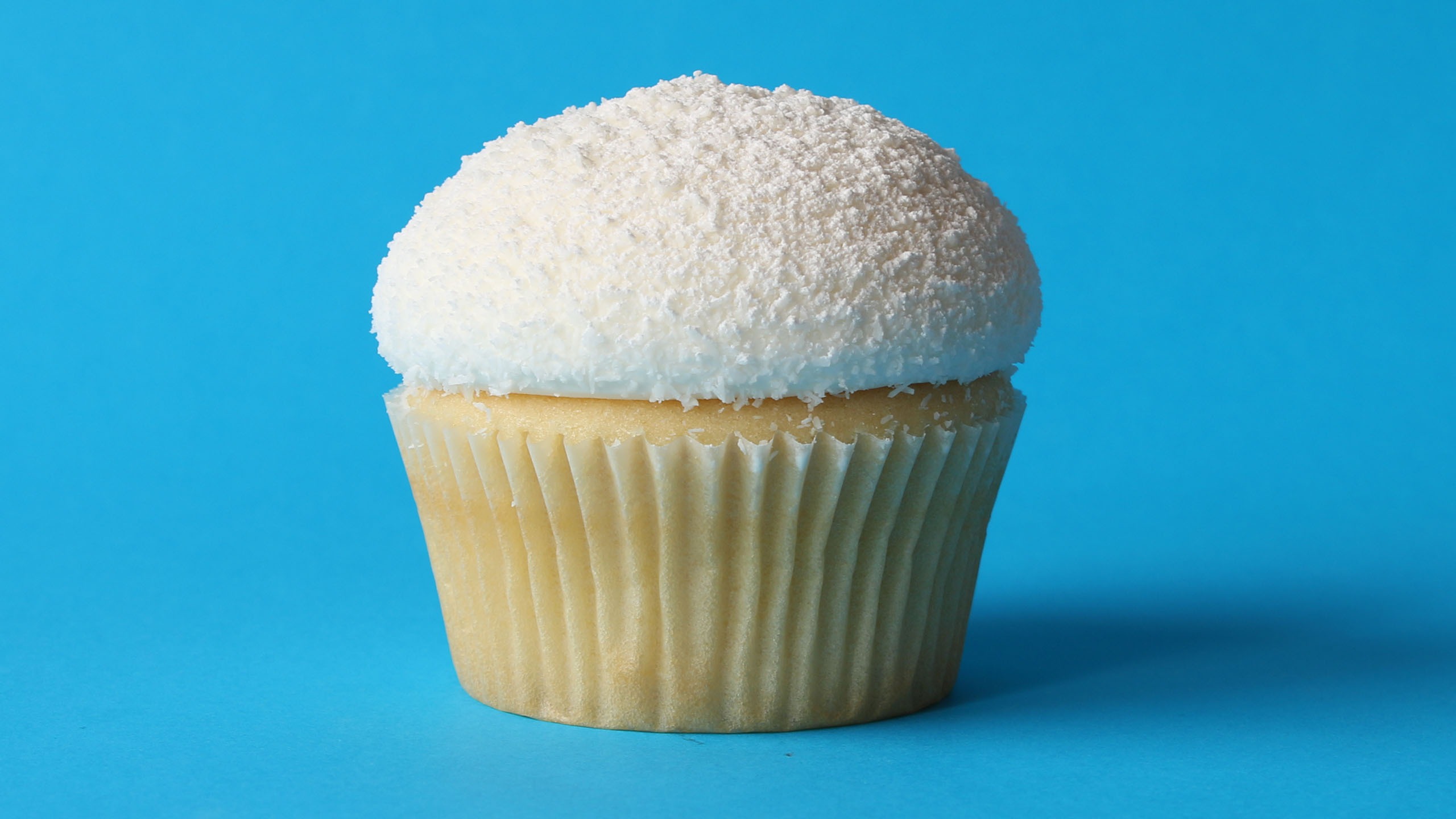 Snowball Cupcakes | Tastemade